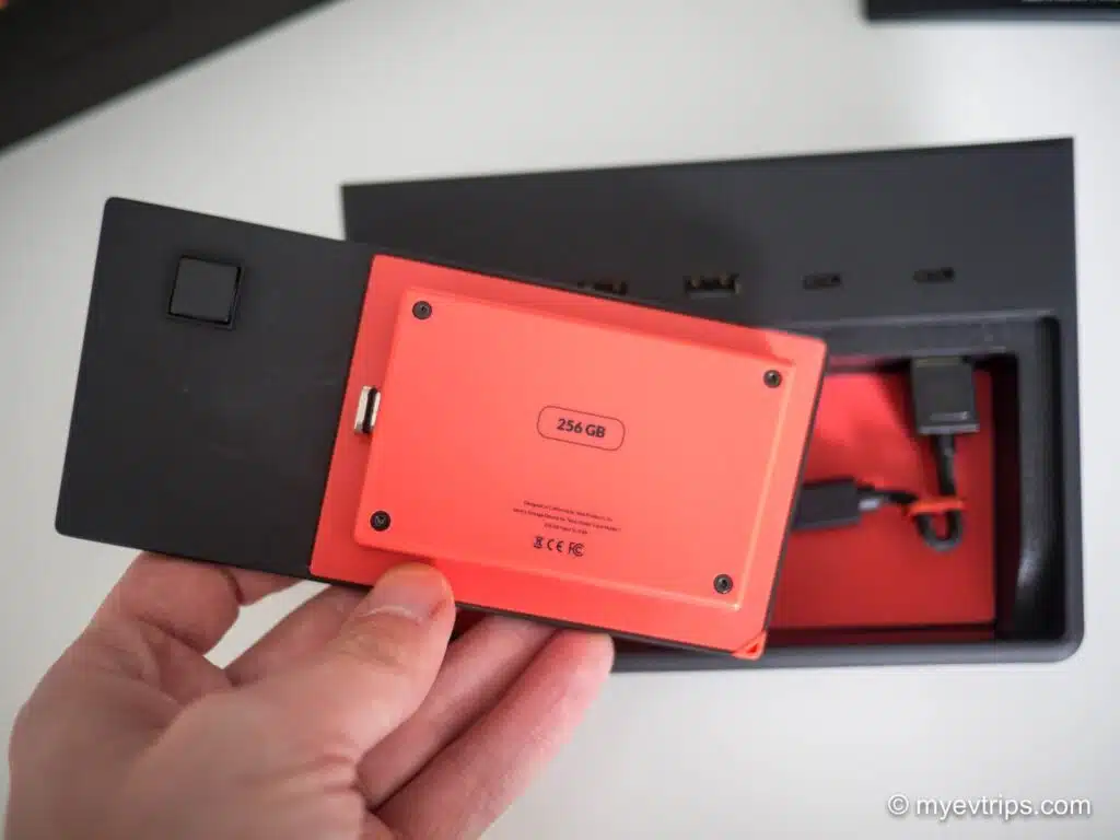 Jeda Hub Review - What is it and Why You Might Need It in Your Tesla