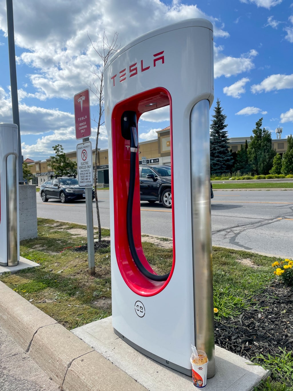 Tesla Has a Supercharger Garbage Problem. This Tesla Trash Can Help.
