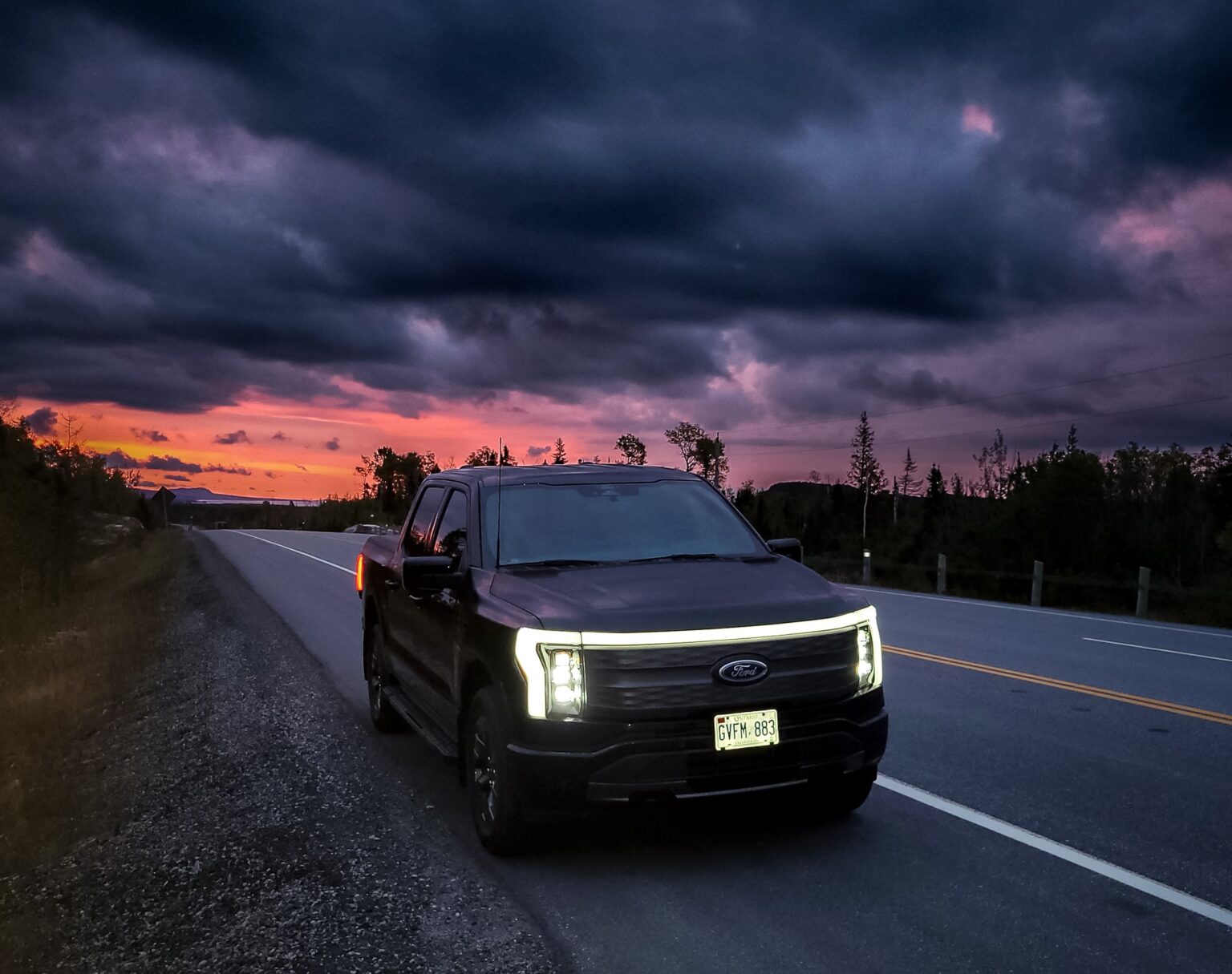 8 of The Best Tesla Alternatives for 2025 Worth Considering