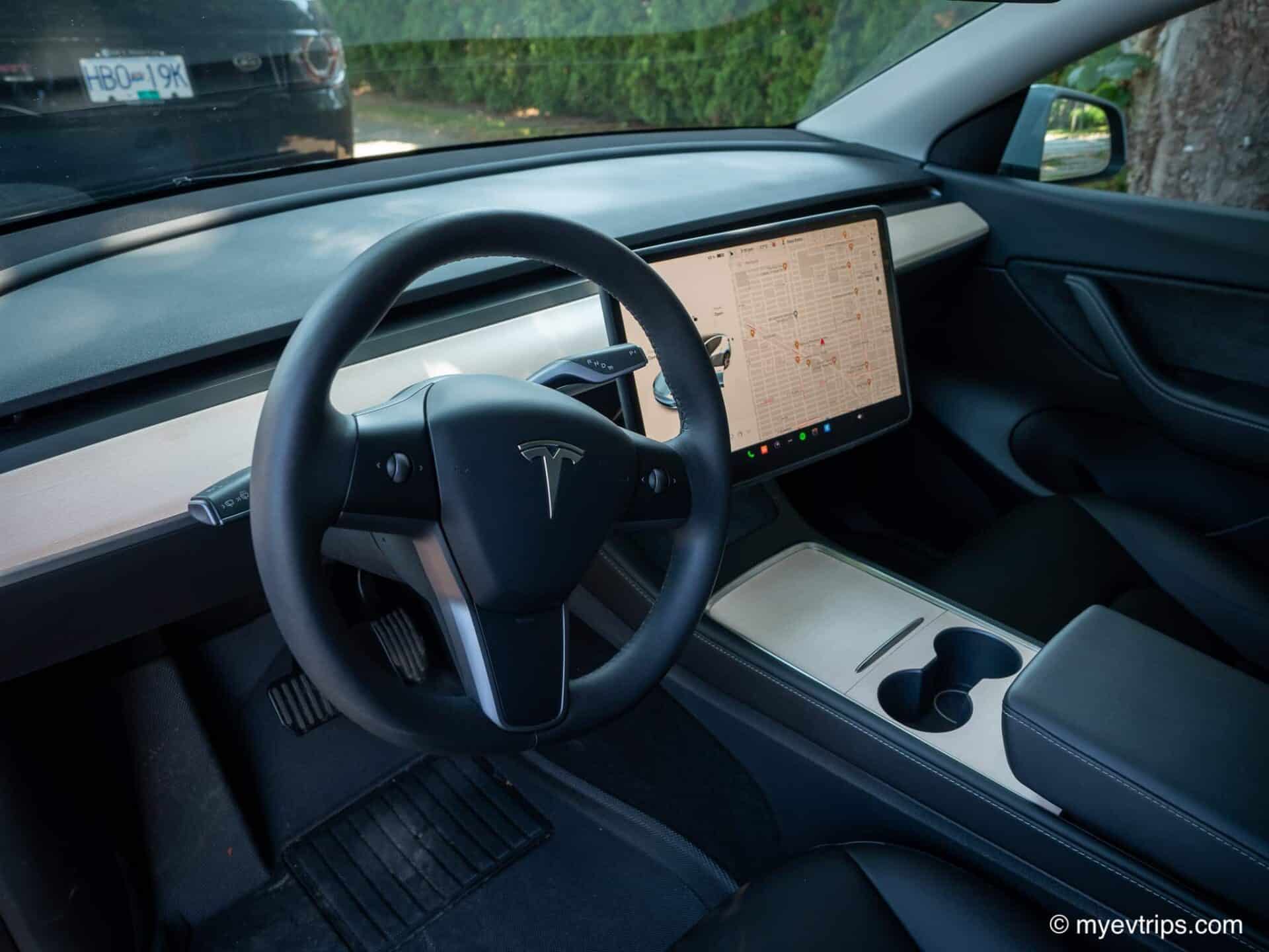 Tesla White vs Black Interior: Which is the Better Choice?