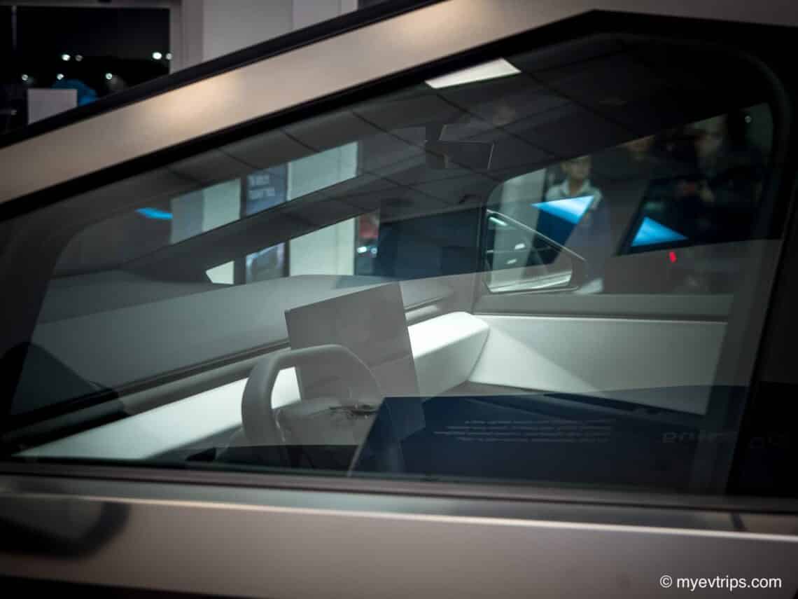 Tesla Cybertruck Canada Display Model: 7 Key Takeaways