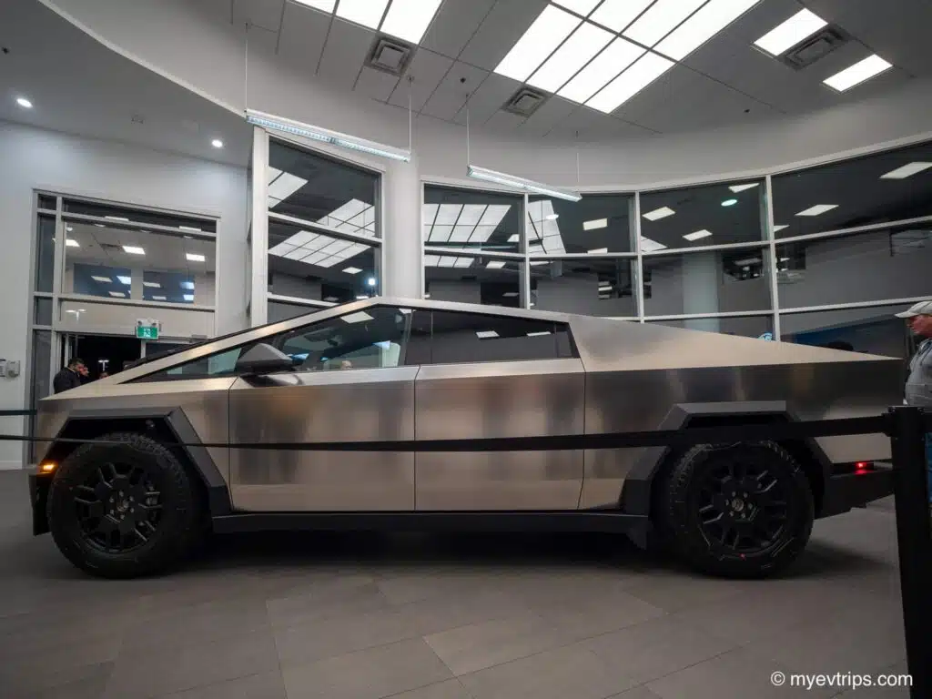 Tesla Cybertruck Canada Display Model: 7 Key Takeaways