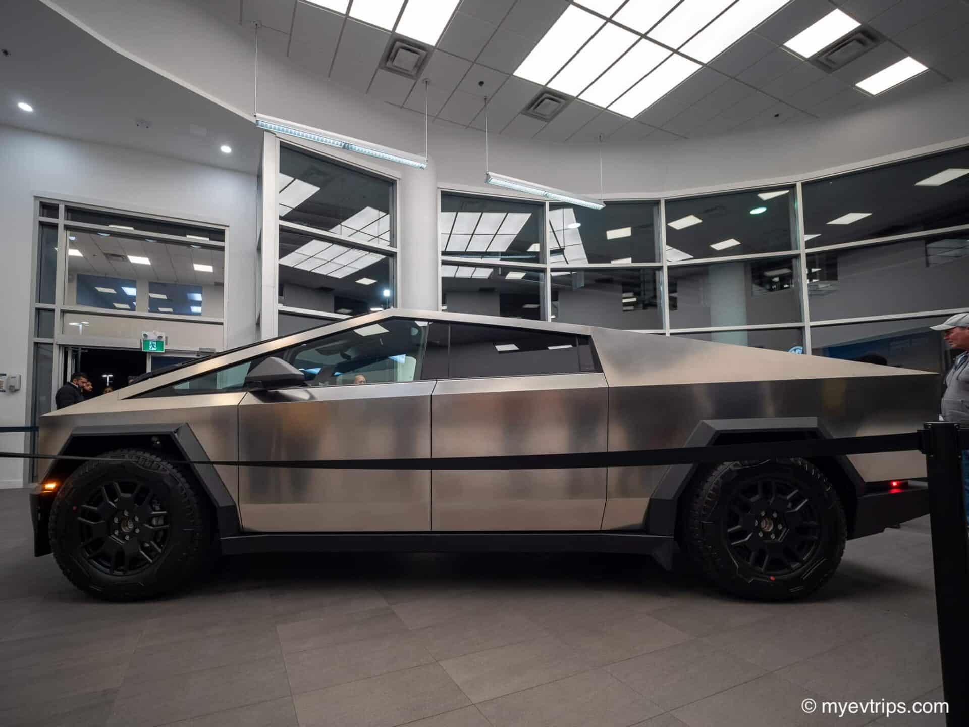 Tesla Cybertruck Canada Display Model: 7 Key Takeaways